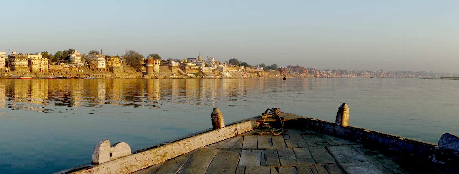 Varanasi - święte miasto, święta rzeka, święte krowy - Blog Podróżniczy ...