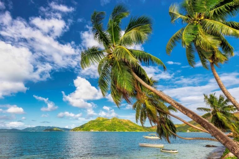 Najpiękniejsze wyspy Karaibów - Blog Podróżniczy Planet Escape