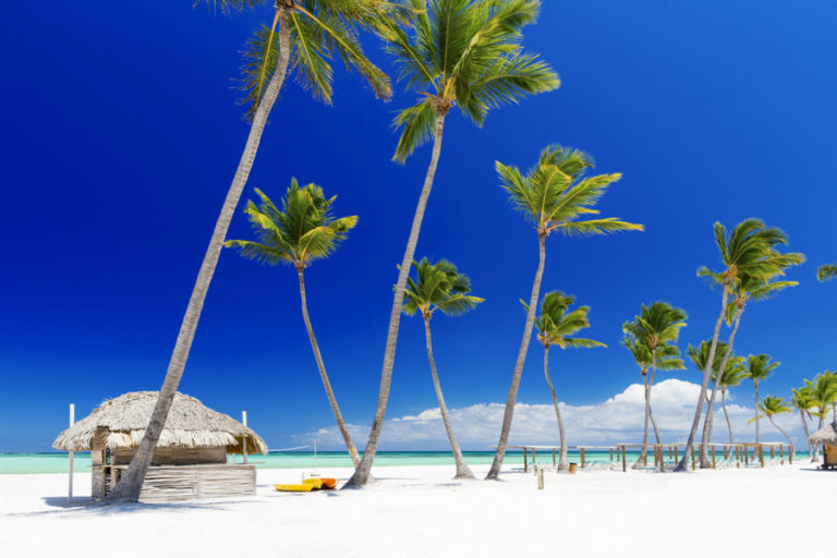 Najpiękniejsze wyspy Karaibów - Blog Podróżniczy Planet Escape